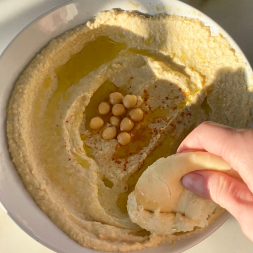 Easy 5-minute Hummus (better than store-bought!) - by kayou
